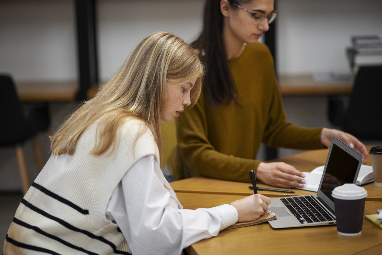 Qu’est-ce qu’un diplôme de niveau 7 ? - OMNIS